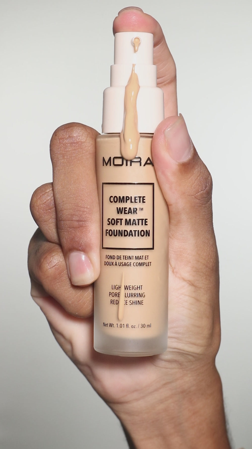 Complete Wear™ Soft Matte Foundation (550W)