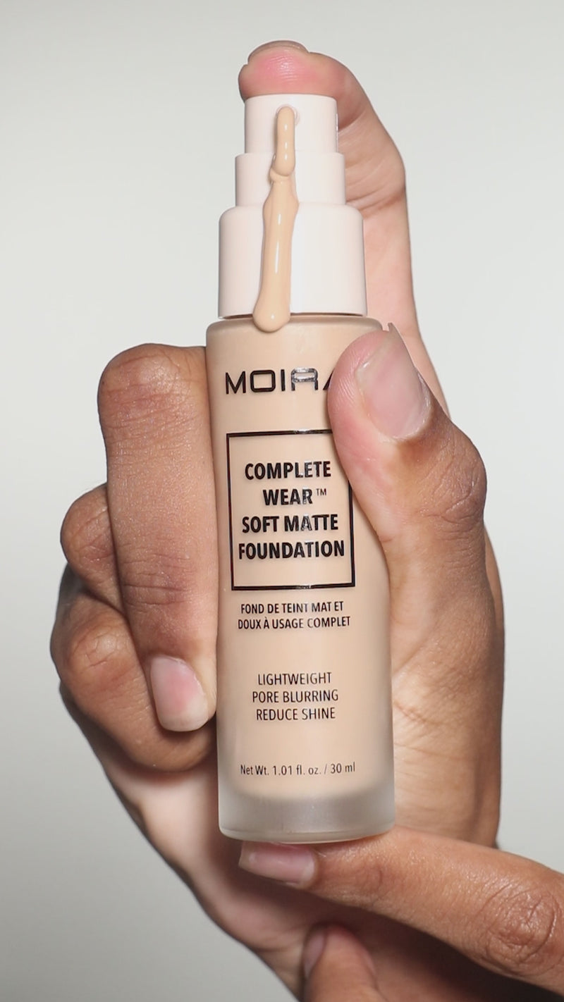 Complete Wear™ Soft Matte Foundation (400N)