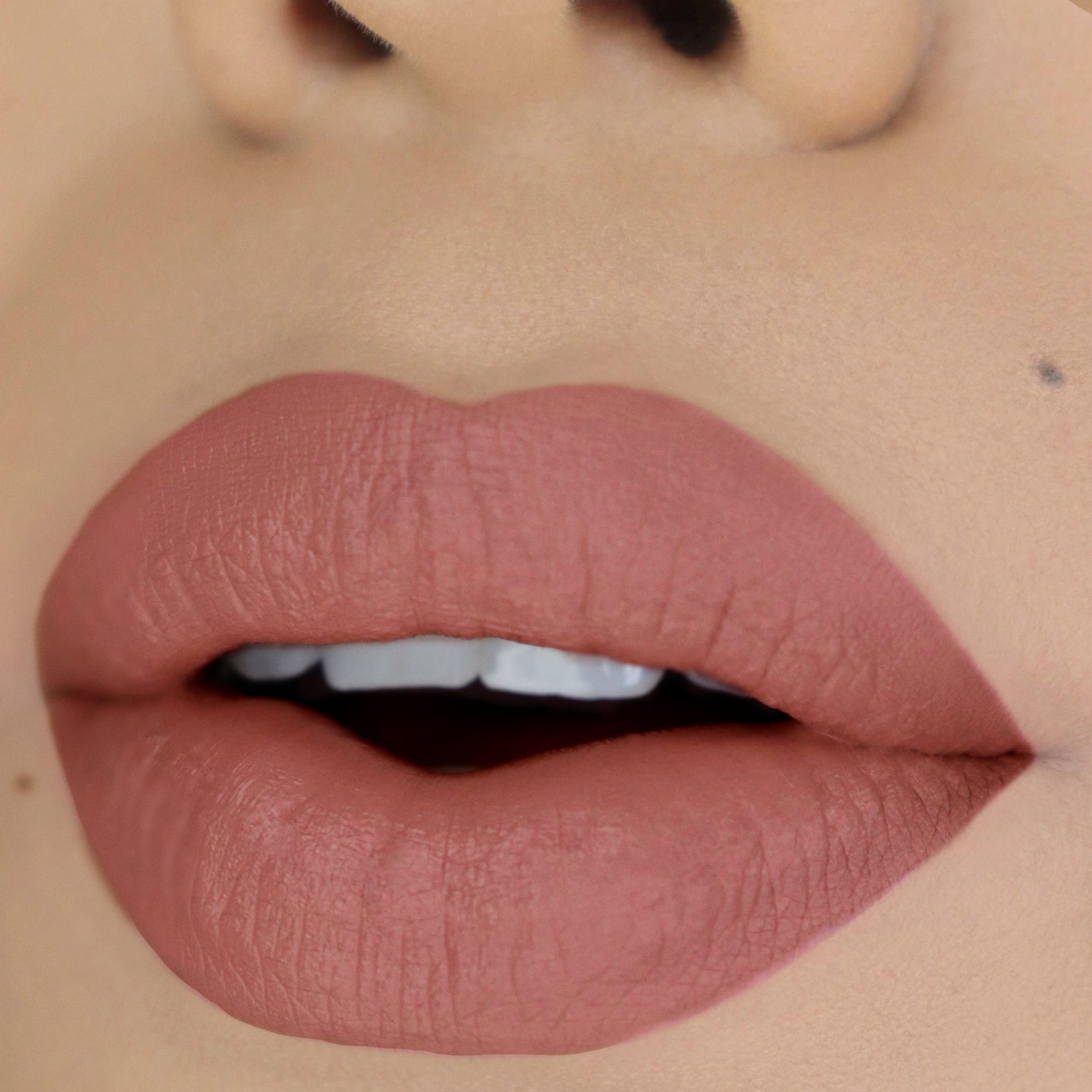 Matte Liquid Lips (011, Syrup)