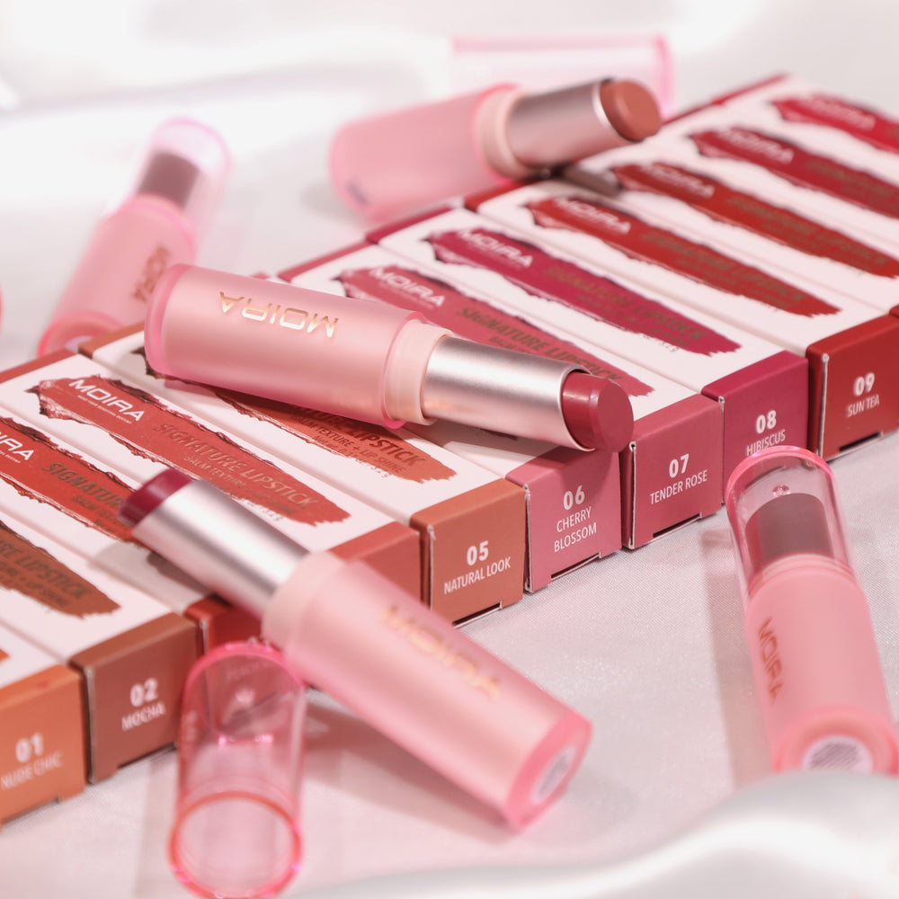 Signature Lipstick (004, Modern)